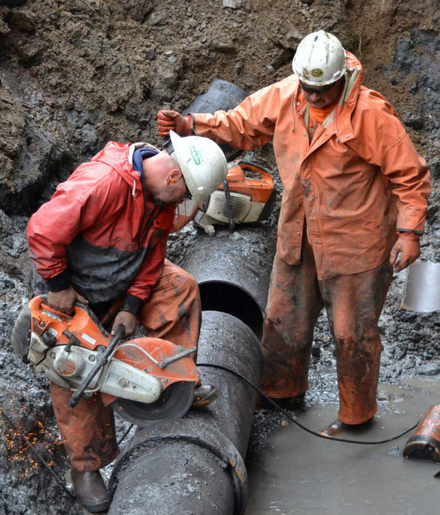 Water restored to Lena Point homes after late night leak | Juneau Empire