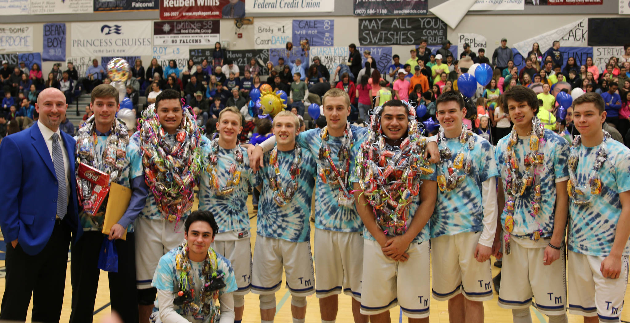 Thunder Mountain seniors recognized | Juneau Empire