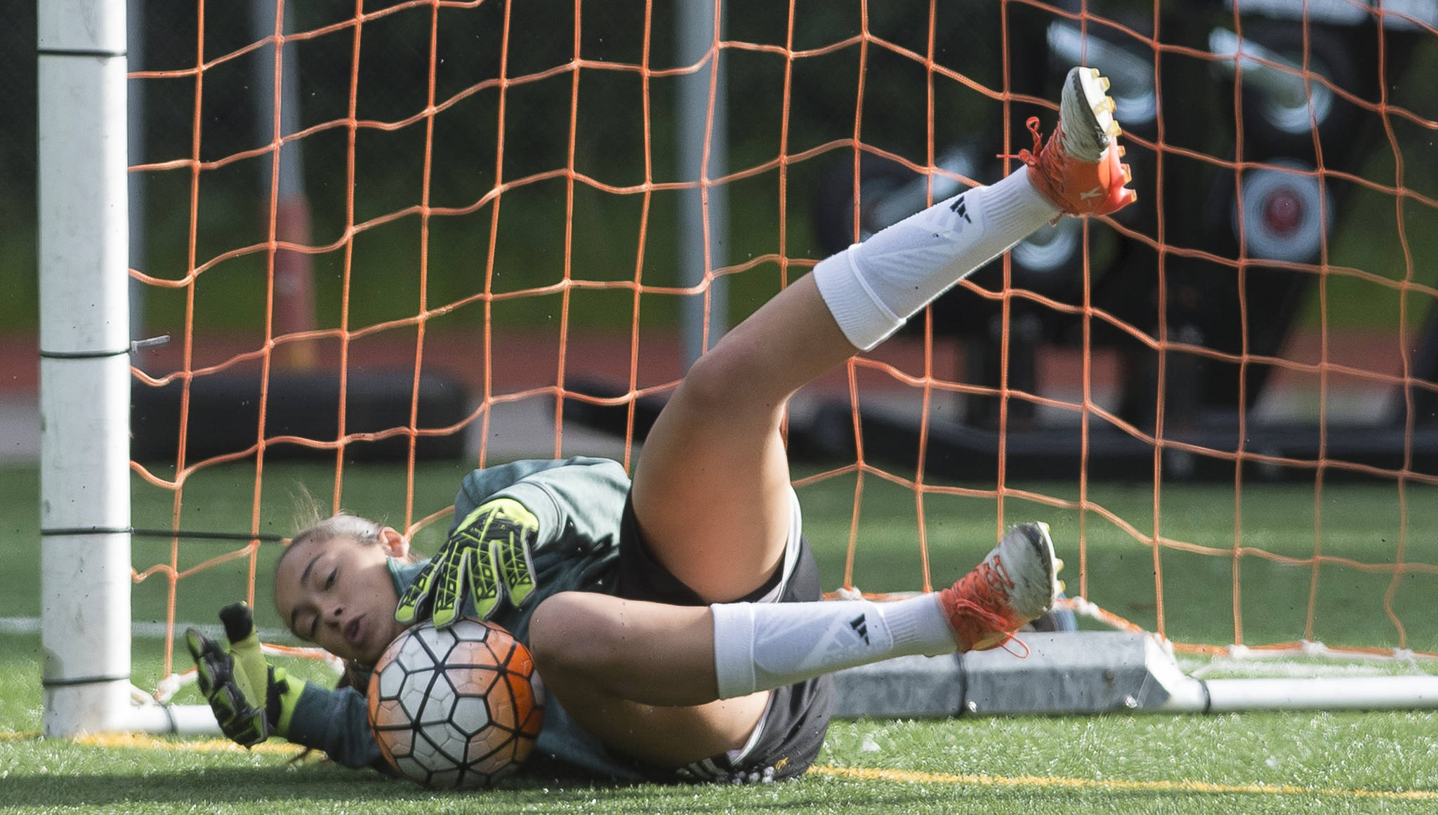 Science brings soccer star to Juneau | Juneau Empire