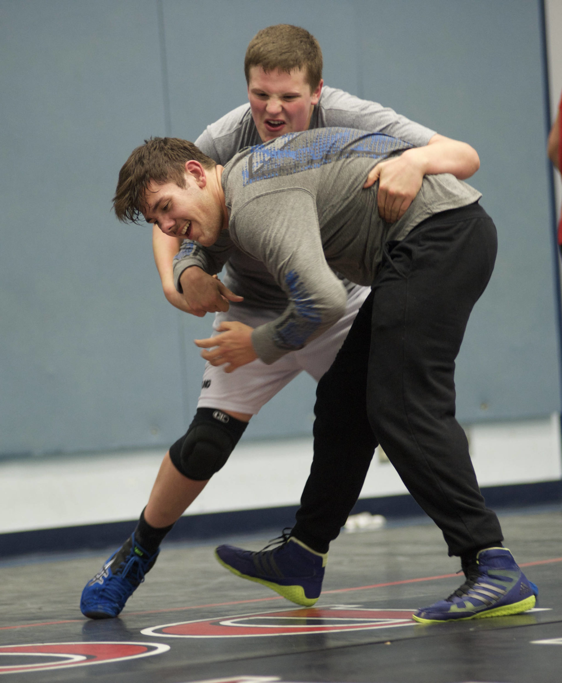 Brandon Pilot Invitational begins prep wrestling season | Juneau Empire