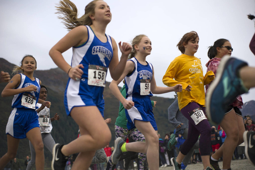 Middle school runners take over Treadwell | Juneau Empire
