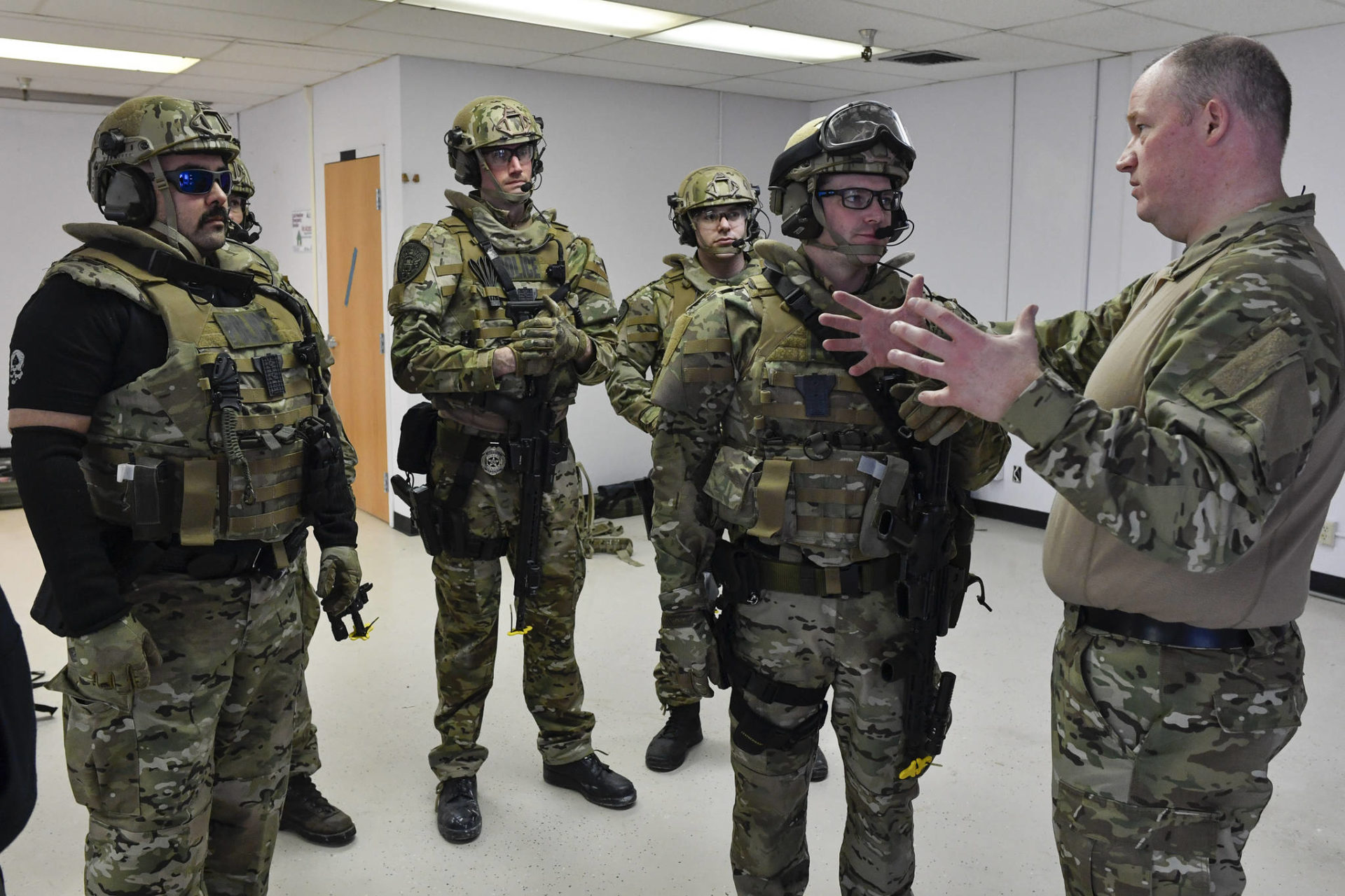 Police, firefighters team up to prepare for SWAT situations | Juneau Empire