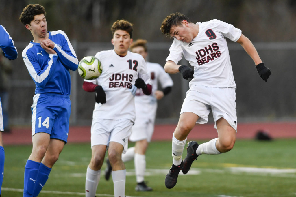 PHOTOS: JDHS, TMHS boys soccer teams face off | Juneau Empire