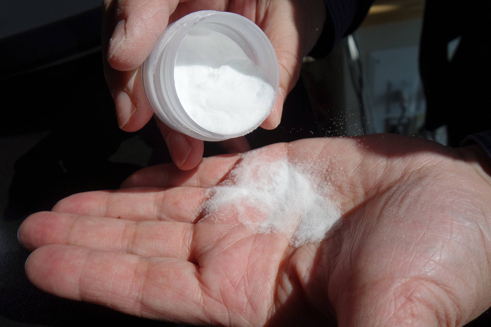 A powdery idea to reduce loss of sea ice | Juneau Empire