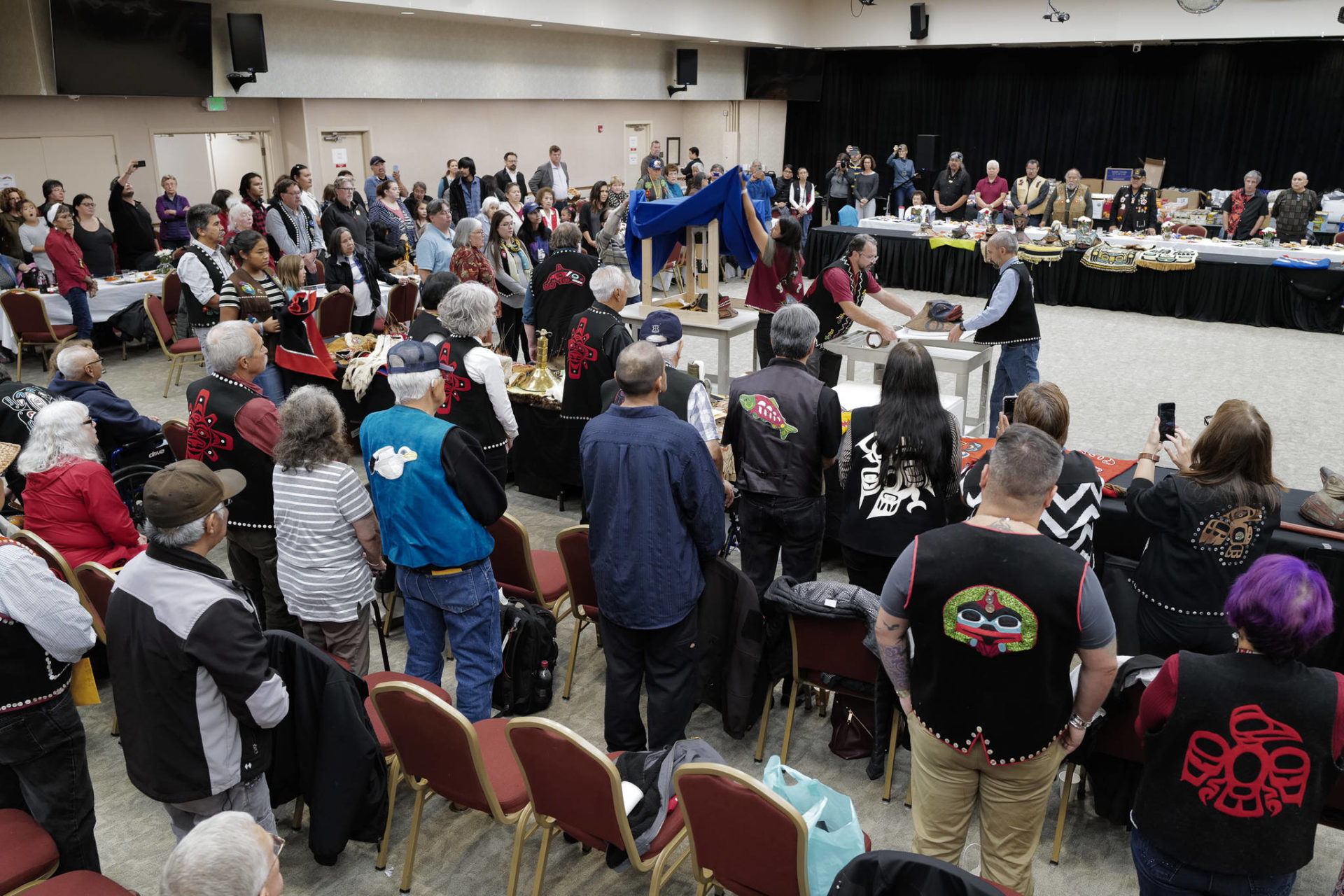 Photos and Video: Sculpin hat returns to Tlingit clan - 09/25/2019 ...