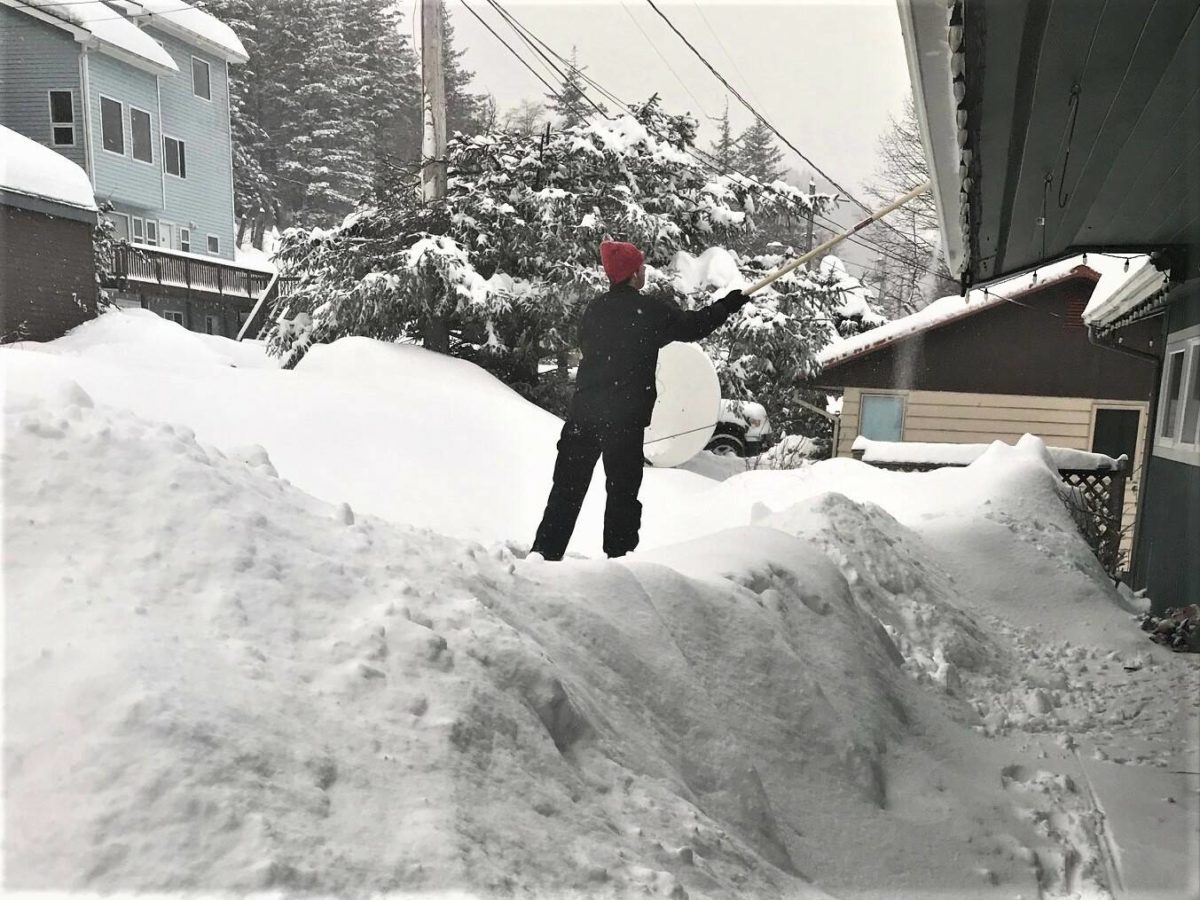 Meltdown: Heavy snow chased by rain prompts closures, concerns | Juneau ...