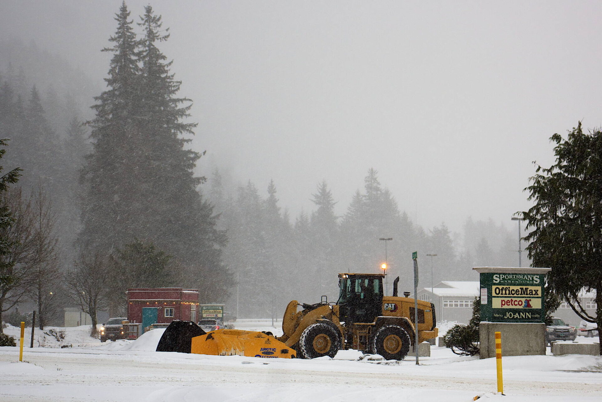 Blizzard update: Many public offices and facilities close for day ...