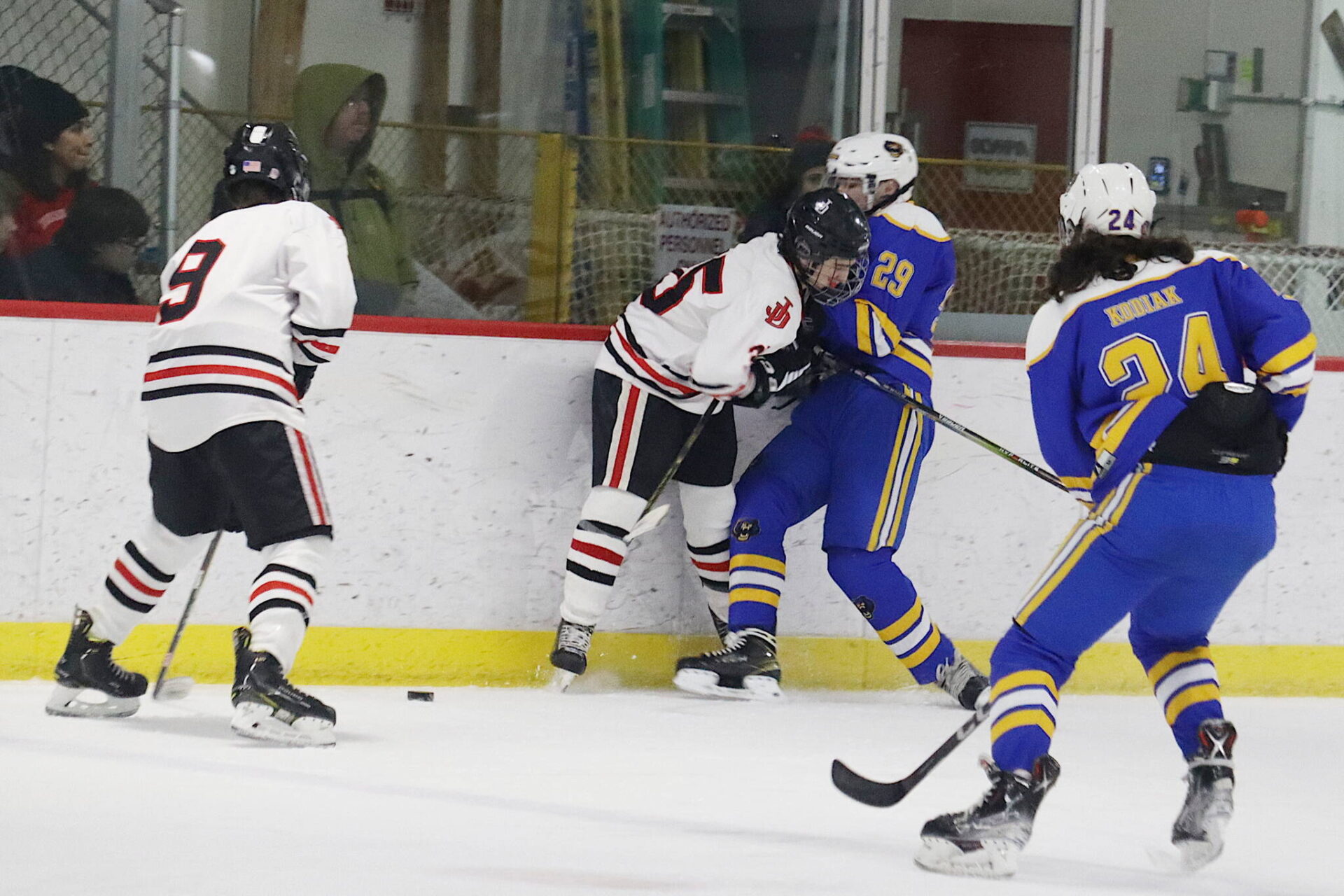 JDHS dominates the battle of the bears | Juneau Empire