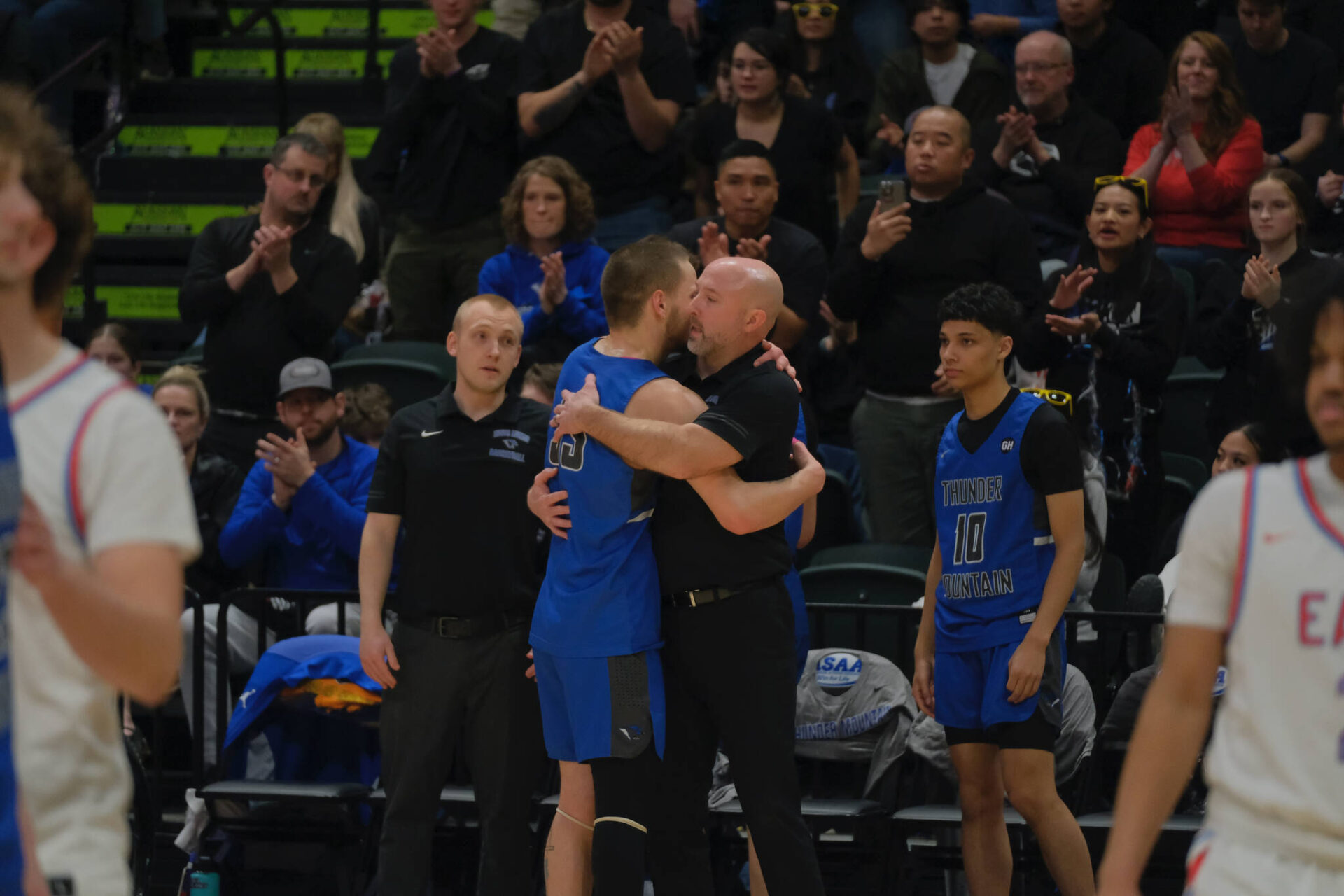 Thunder Mountain boys fall to East 60-34 in state title game | Juneau ...
