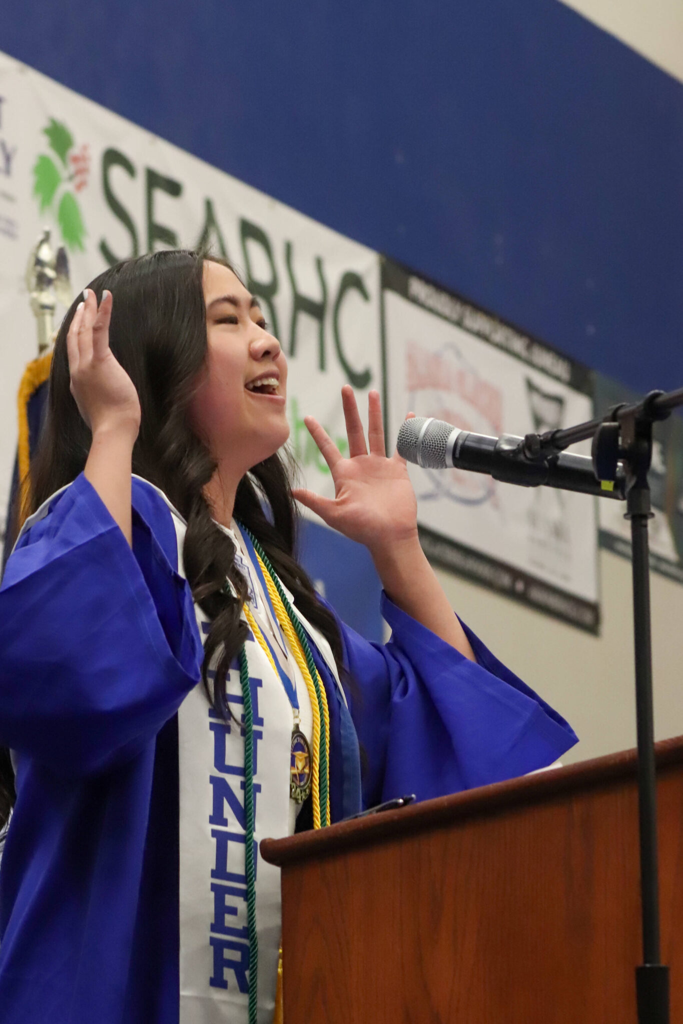 ‘Forever a Falcon’: Thunder Mountain High School celebrates final ...