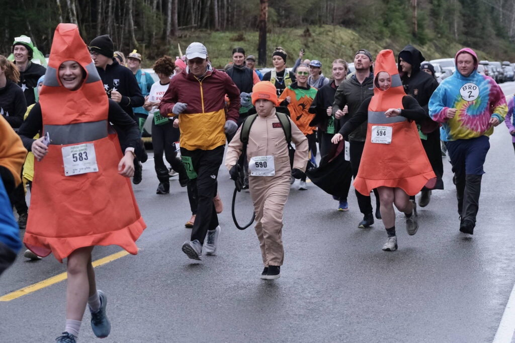 Nothing scares runners at Halloween Half Marathon | Juneau Empire