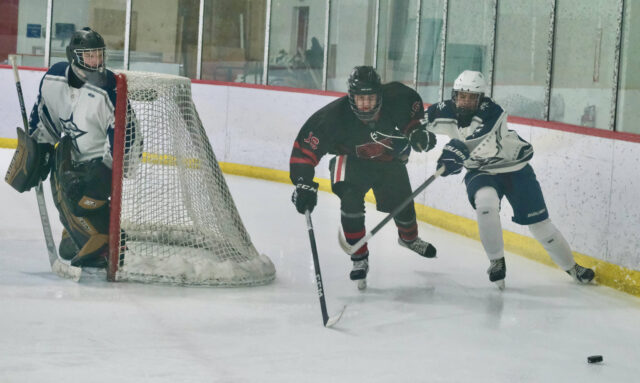 Stars eclipse Crimson Bears | Juneau Empire