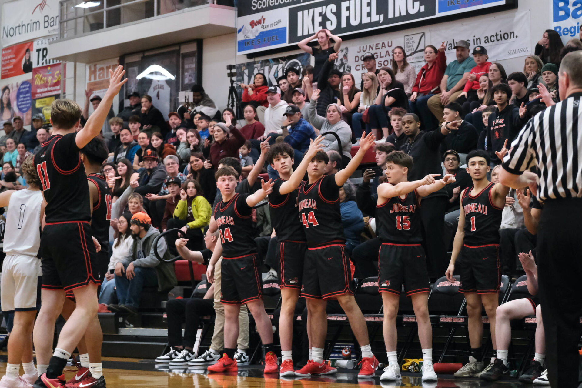 JDHS boys fall to state’s fifth-ranked Monroe | Juneau Empire