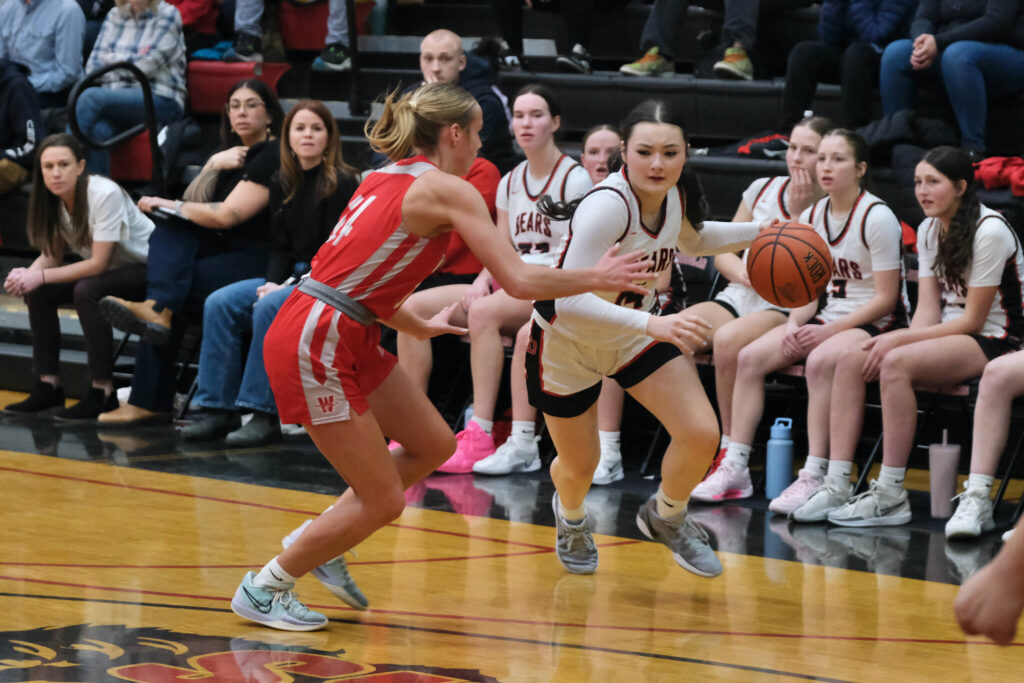 Wasilla girls storm Juneau-Douglas home court | Juneau Empire