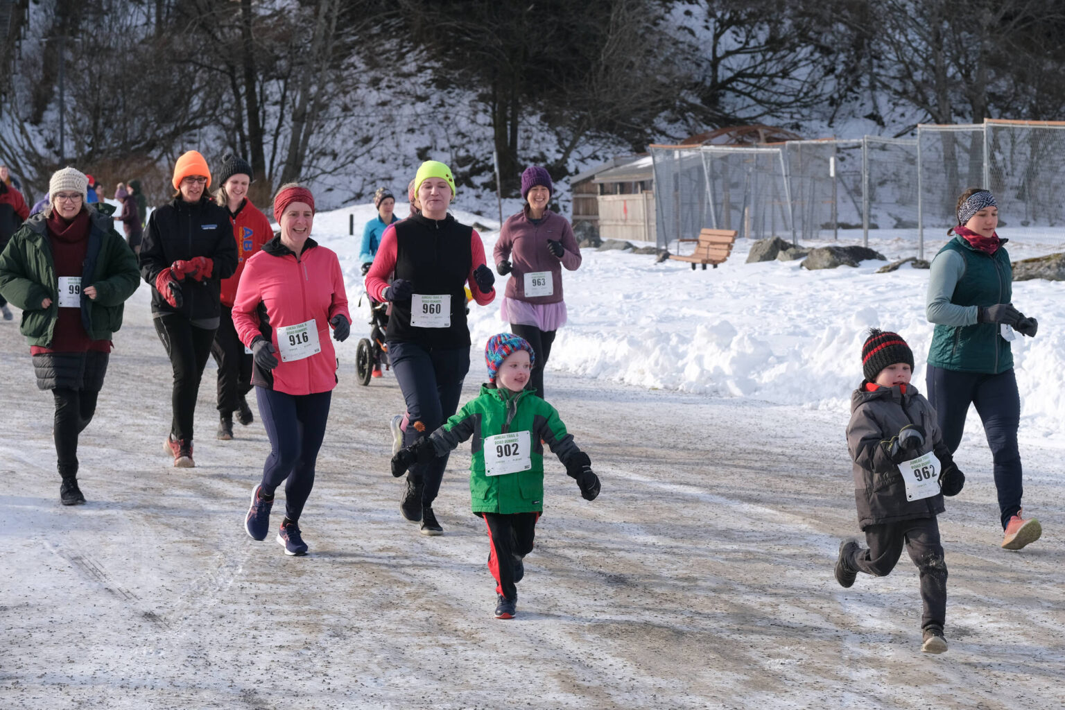 Sweetheart race, a run for love and waffles | Juneau Empire