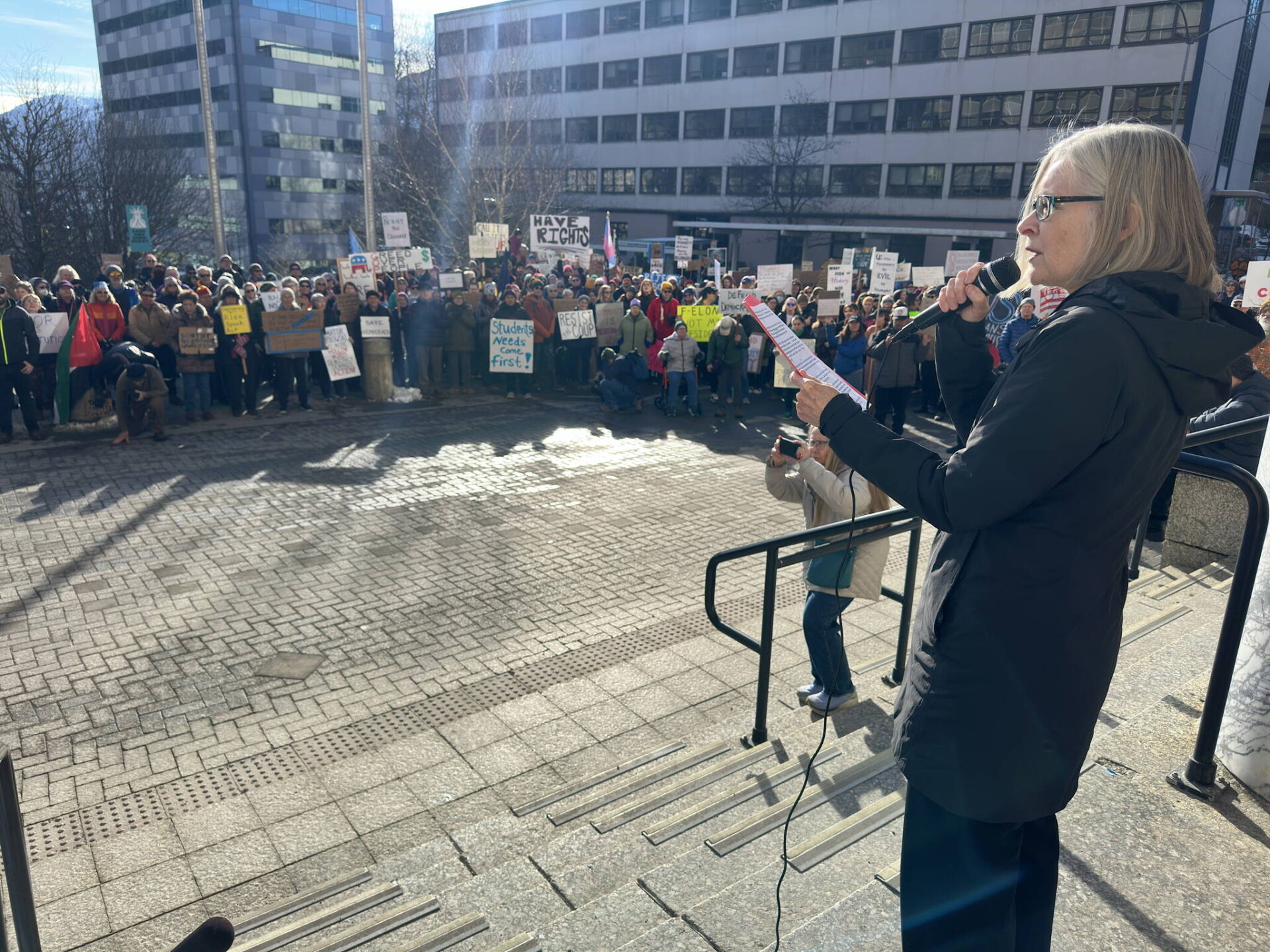 ‘No Kings on Presidents Day’ protest of Trump draws more than 400 to ...
