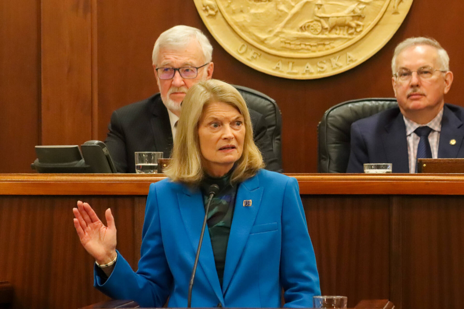 Murkowski embraces many of Trump’s goals, but questions his methods ...