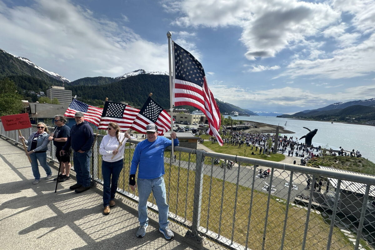 Juneau joins nation in ‘No Kings’ protest | Juneau Empire