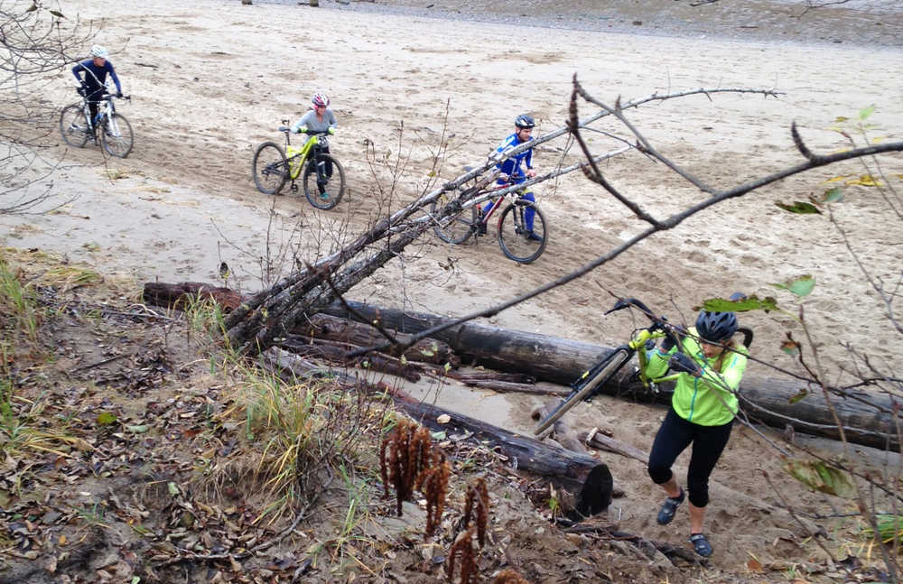 Steck, Froehlich cycle to wins | Juneau Empire