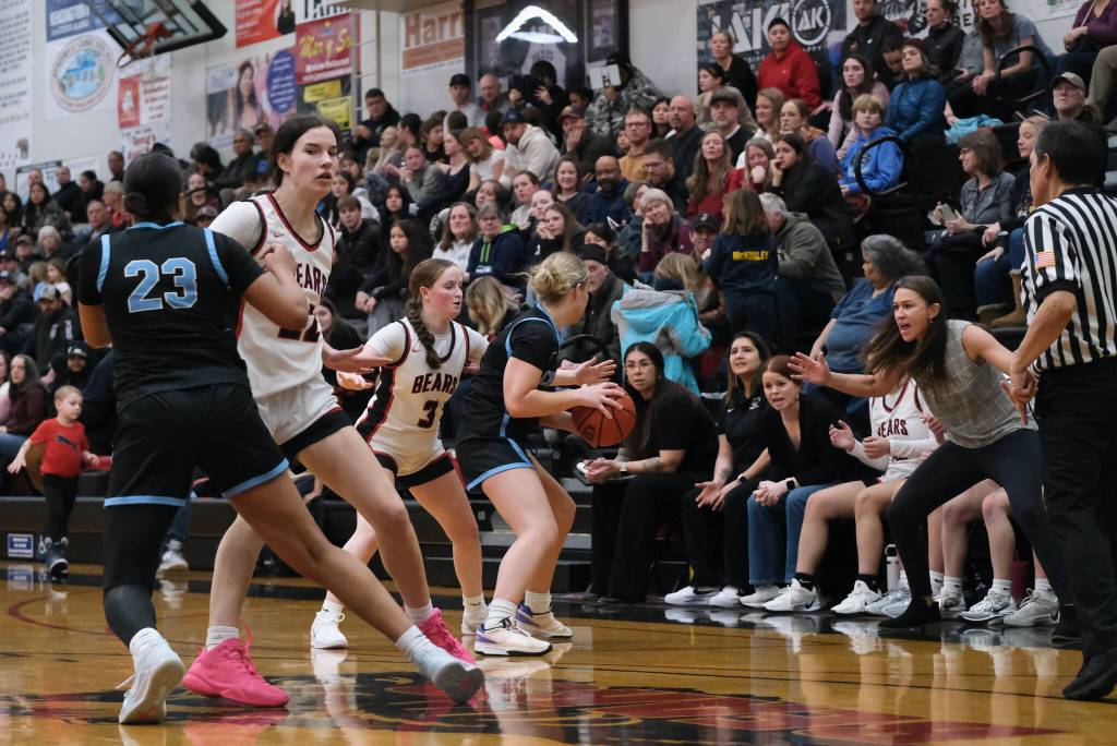 JDHS girls win big over Chugiak for Capital City Classic championship ...